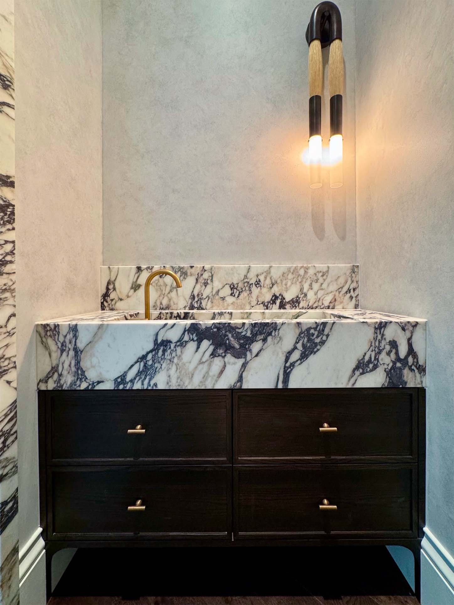 Custom Bathroom Vanities in Adelaide: Premium Stone Designs for Every ...